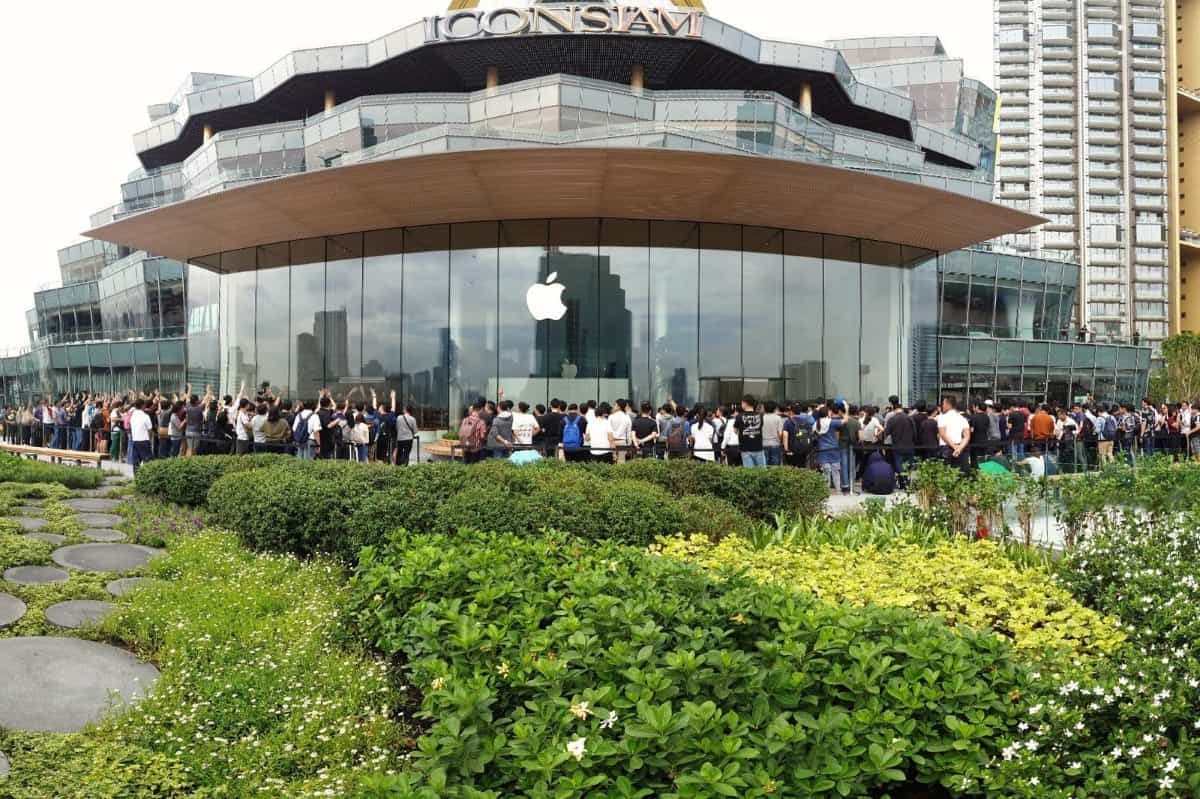 โปรแกรมหวย RICHMANTOOL: Apple ICONSIAM เปิดร้านแล้ว ต่อคิวยาวคึกคัก ...